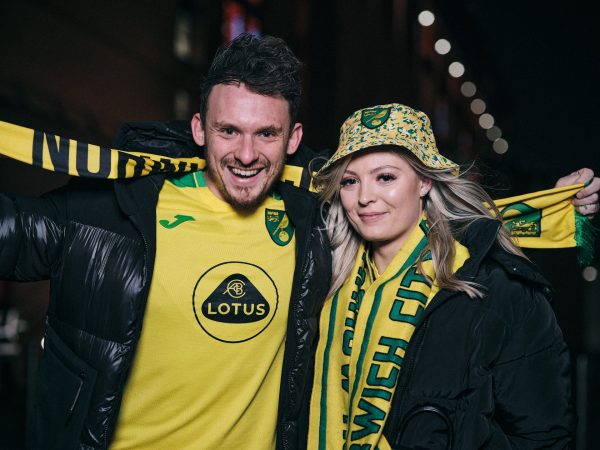 Duncan Elliott: On The Road To Wembley - Lower Block