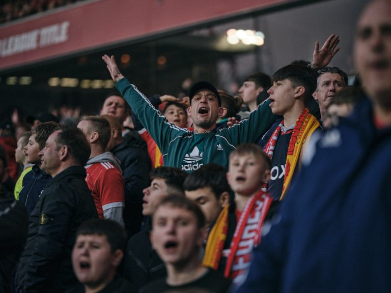 Duncan Elliott: On The Road To Wembley - Lower Block