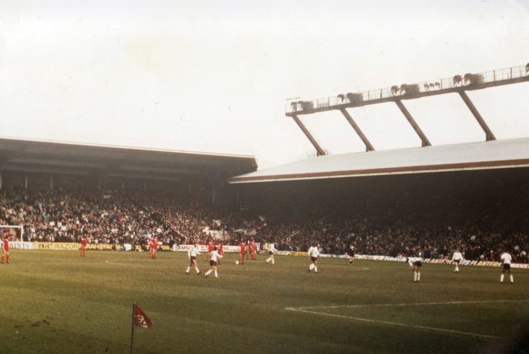 Manchester United | Home and Away in the 80s - Lower Block