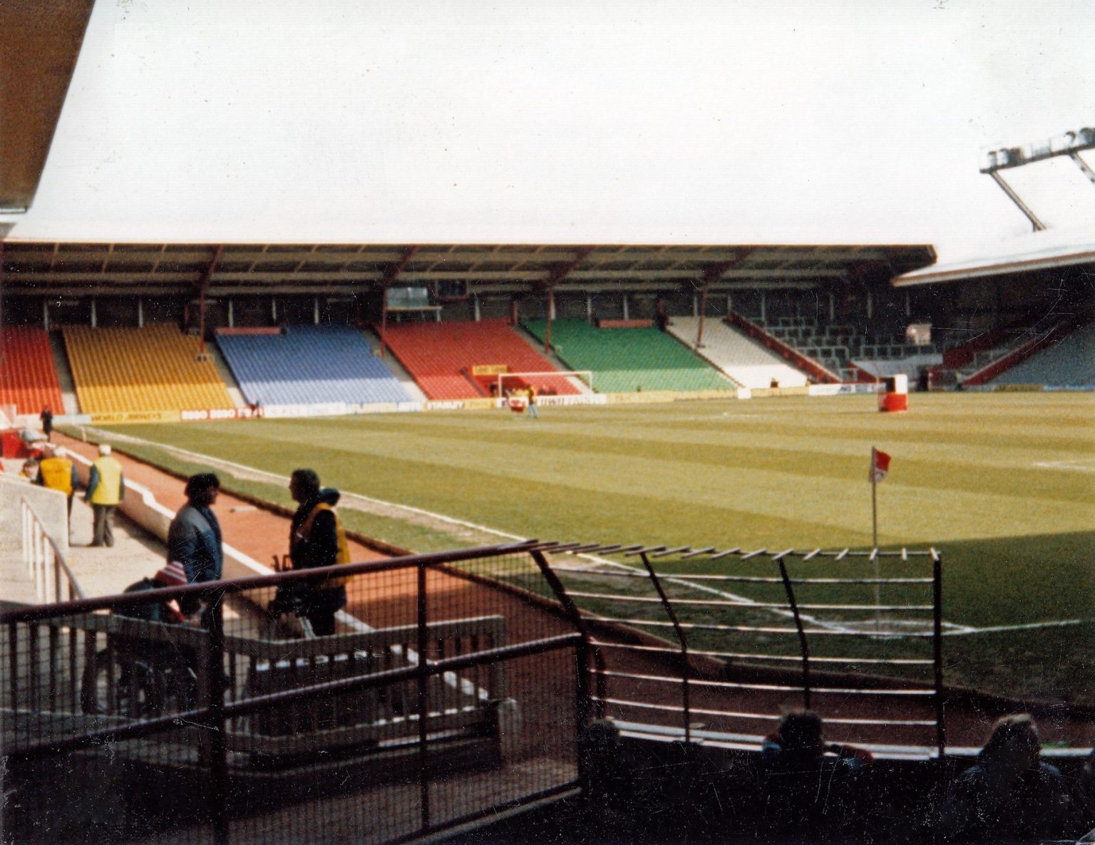 Manchester United | Home and Away in the 80s - Lower Block