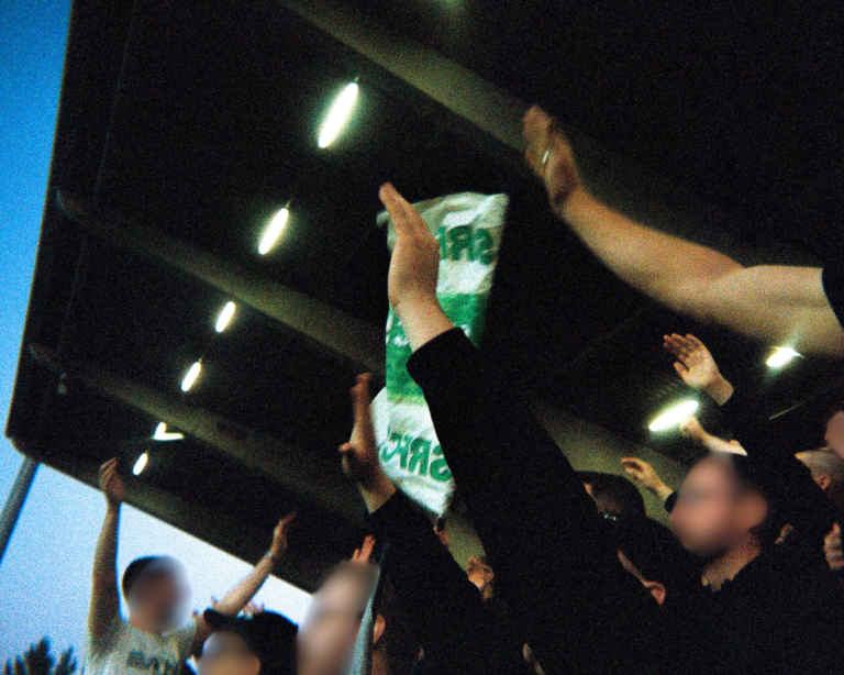 Shamrock Rovers Ultras | 4IAR - Lower Block