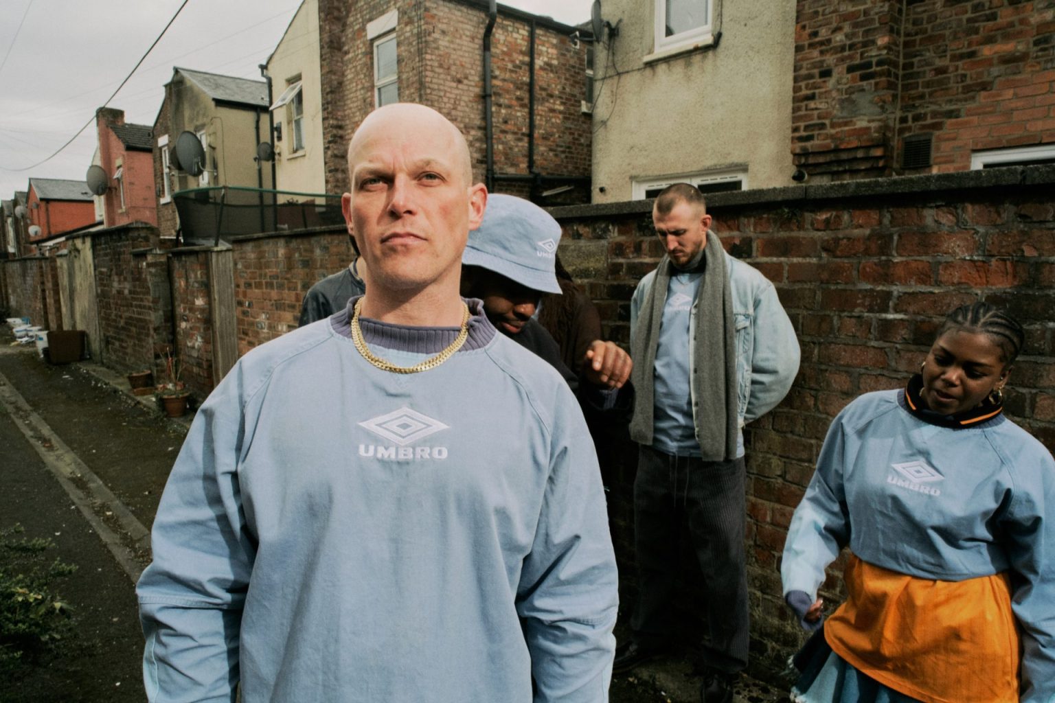 Umbro Revives an Icon | Legendary 1996 Drill Top Worn by Liam Gallagher ...